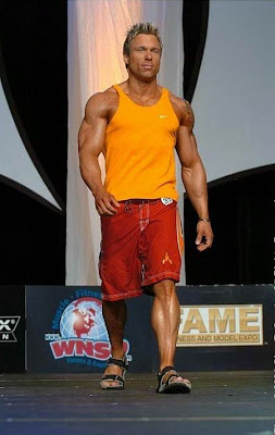 FITNESS & BEAUTY: Larry Vinette